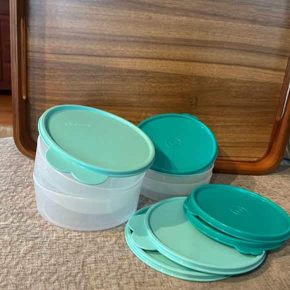 Tupperware | Kitchen | 6 Tupperware Bowls With Covers 3 Three Cup Bowls ...